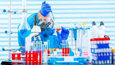 How Uniforms promote Employees safety | Dress Code